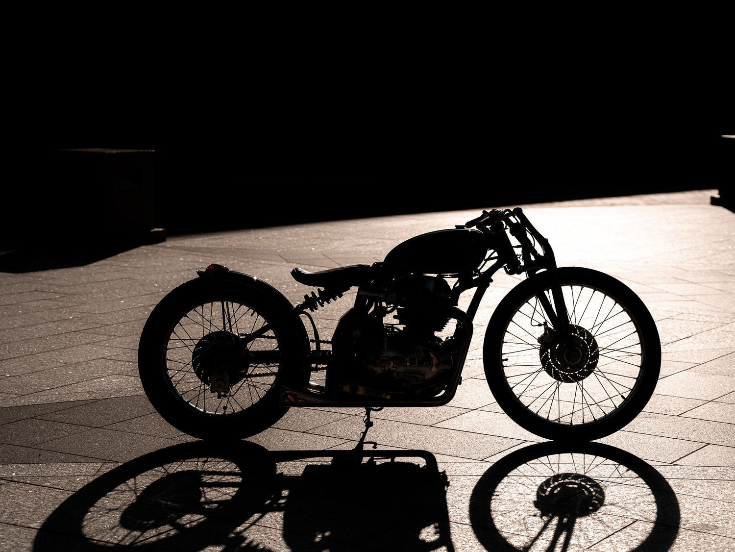 Project Delta Royal Enfield Super Meteor 650 Build