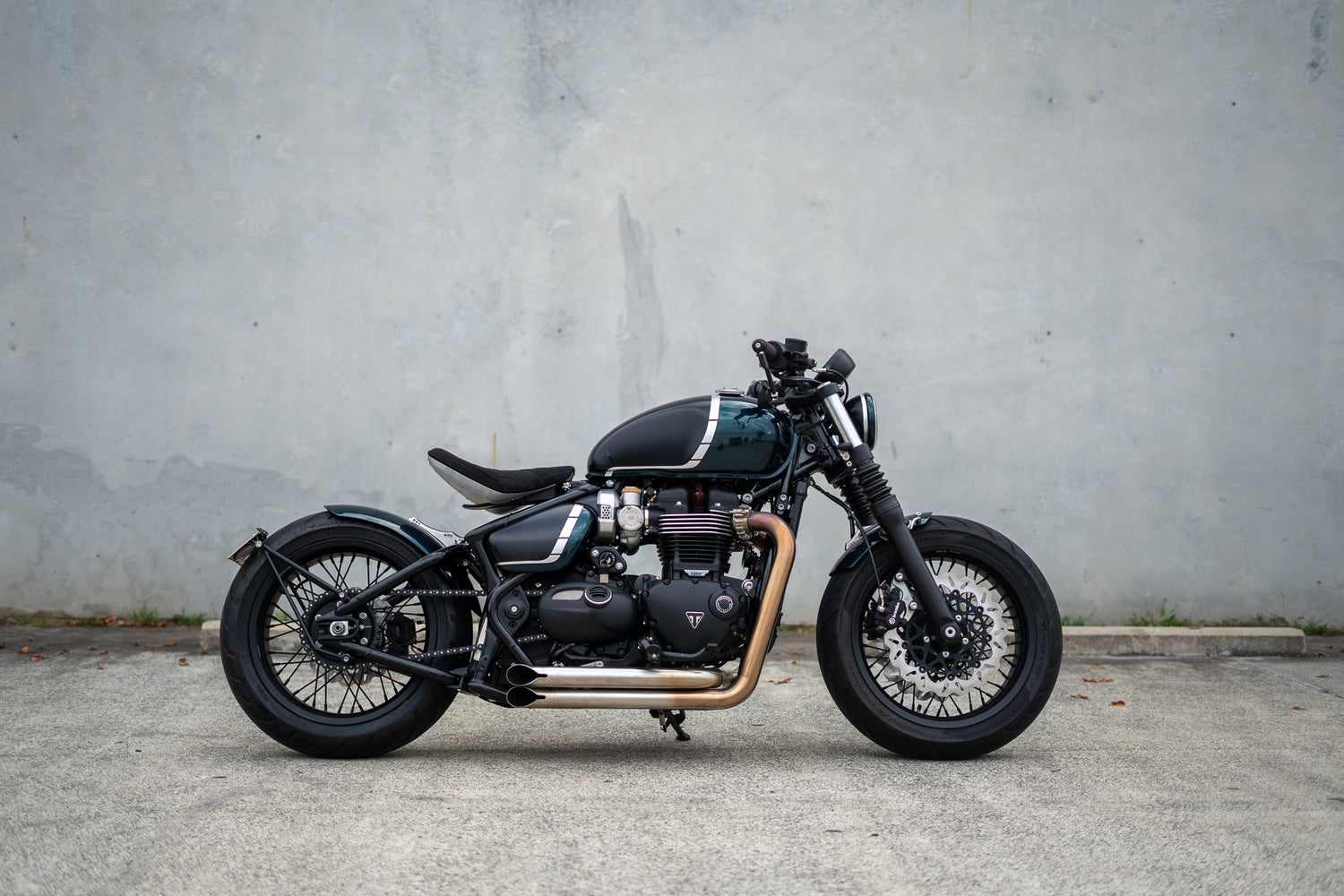 Triumph Wide Wheel Bobber - Gallery
