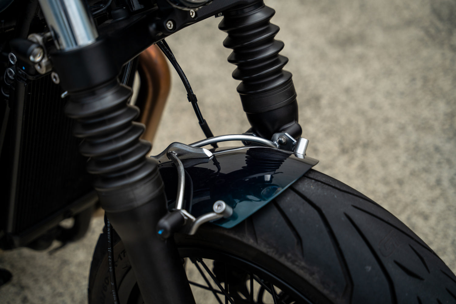 2022 Triumph Custom Wide Wheel Bobber