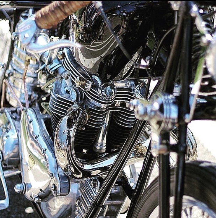 Step by Step motorcycle engine rebuild