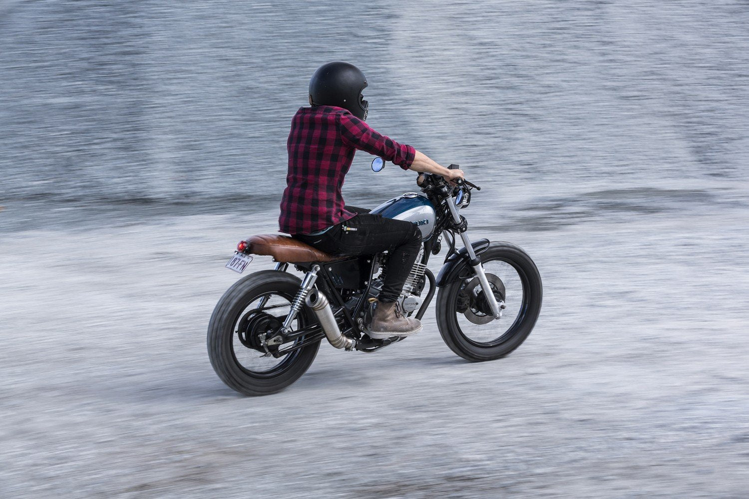 Suzuki GN250 Scrambler V2