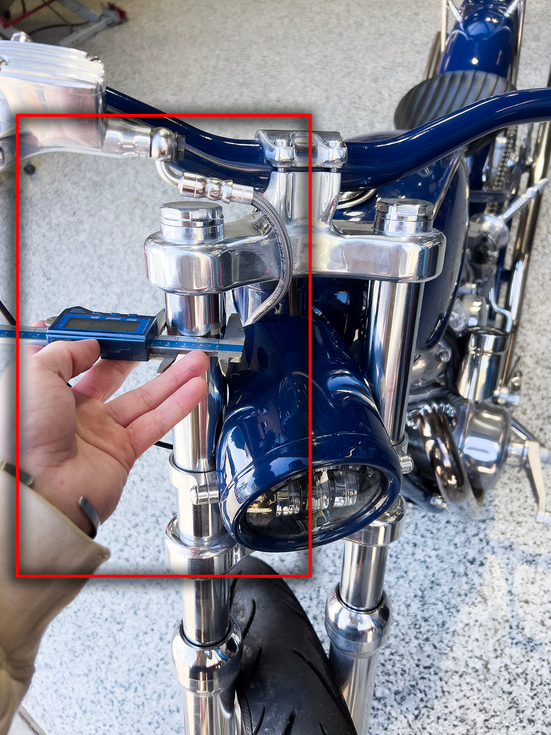 Headlight Brackets for 40-44mm Motorcycle Forks