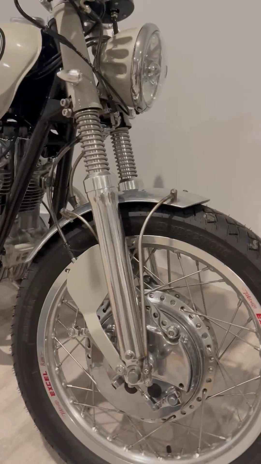 Matthew Macvittie - How to use the Purpose Built Moto Custom Motorcycl