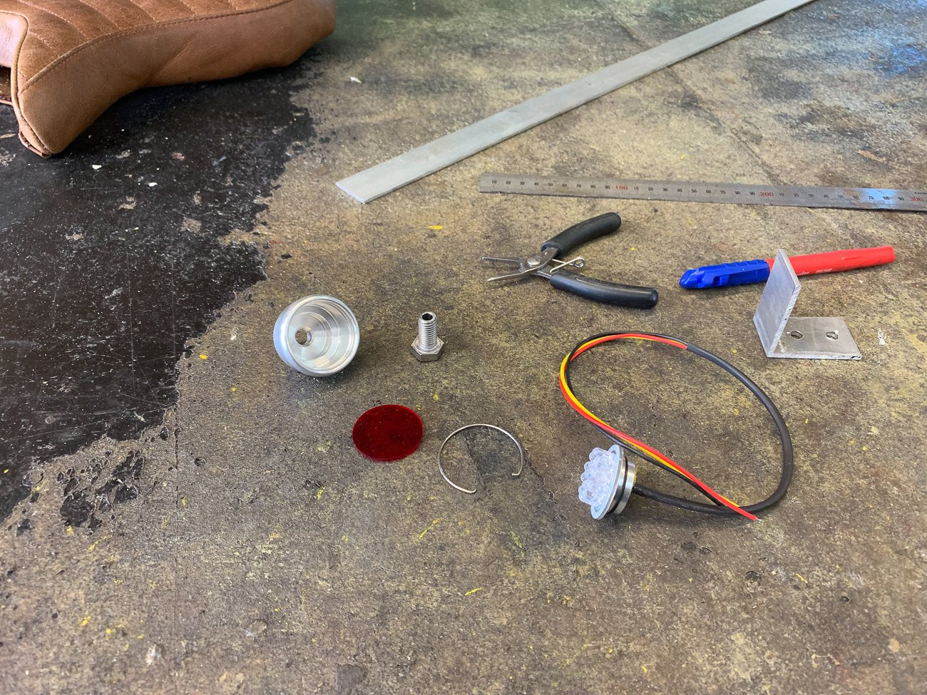 Installing a Fender mounted LED brake light