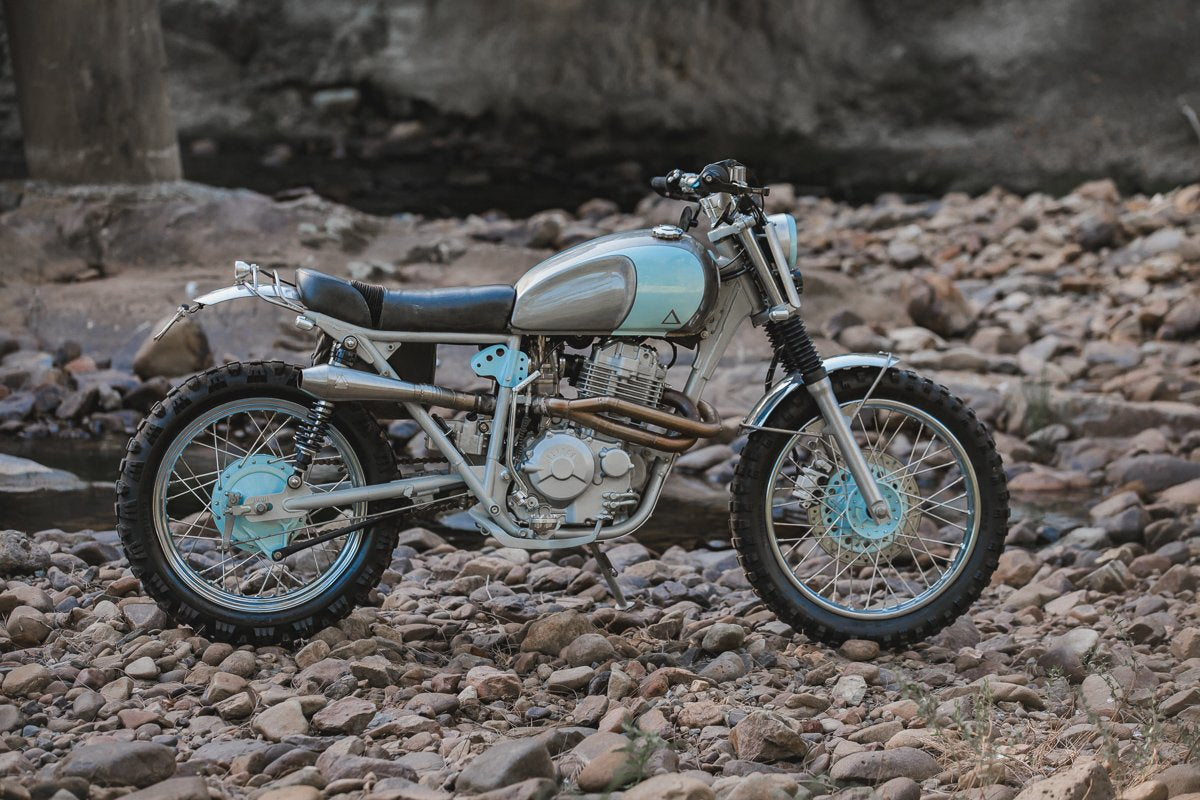 Sol Invictus Nemesis 400 – Adventure Scrambler | Purpose Built Moto