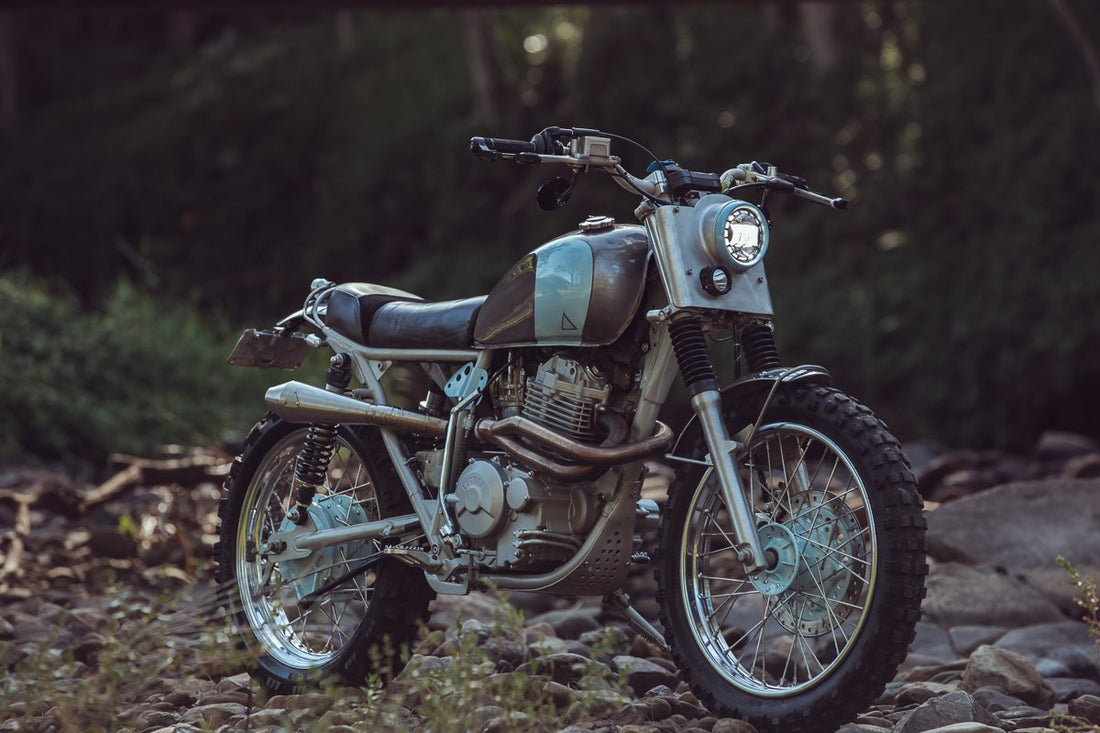 Sol Invictus Nemesis 400 – Adventure Scrambler
