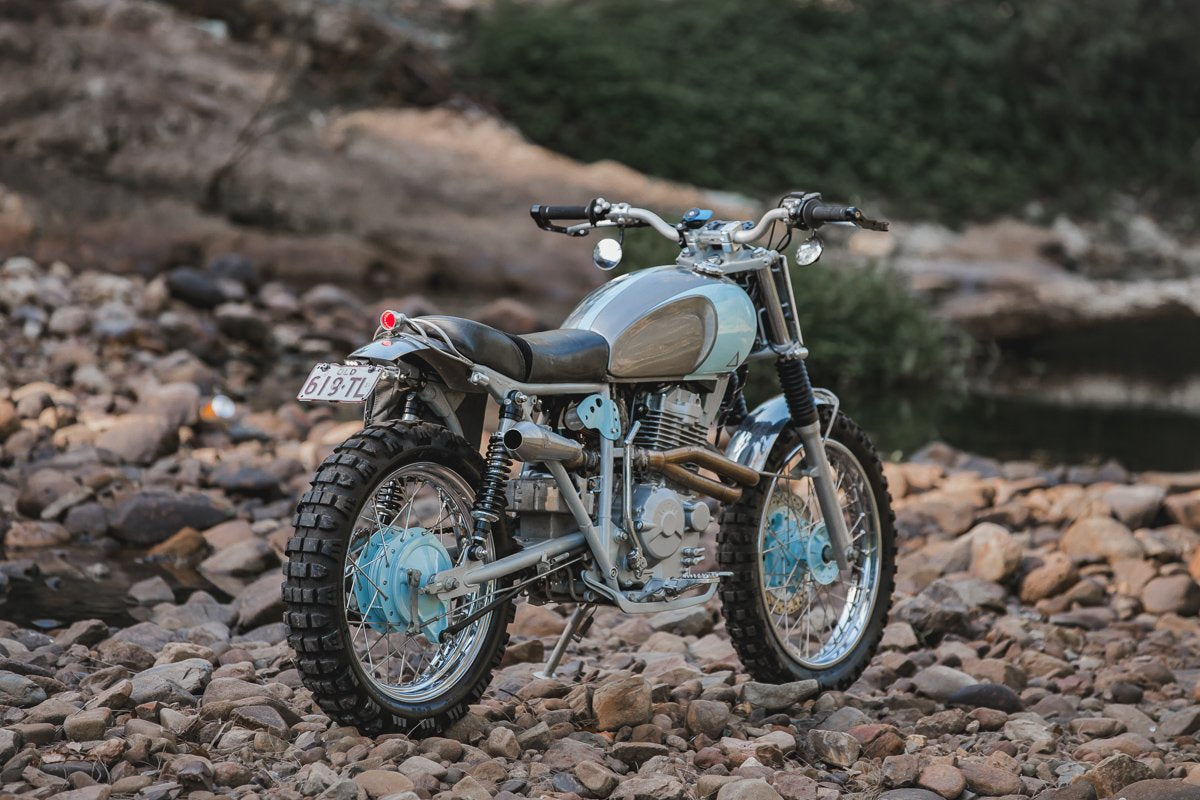 Sol Invictus Nemesis 400 – Adventure Scrambler – Purpose Built Moto