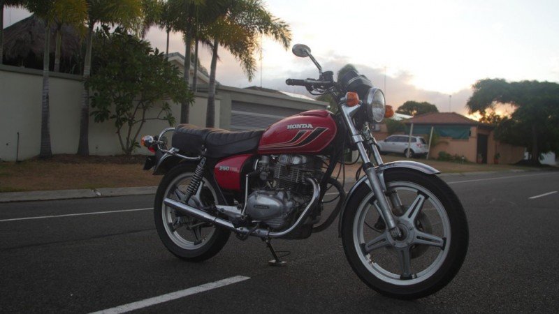 1977 Honda CB250T + Yamaha XV250