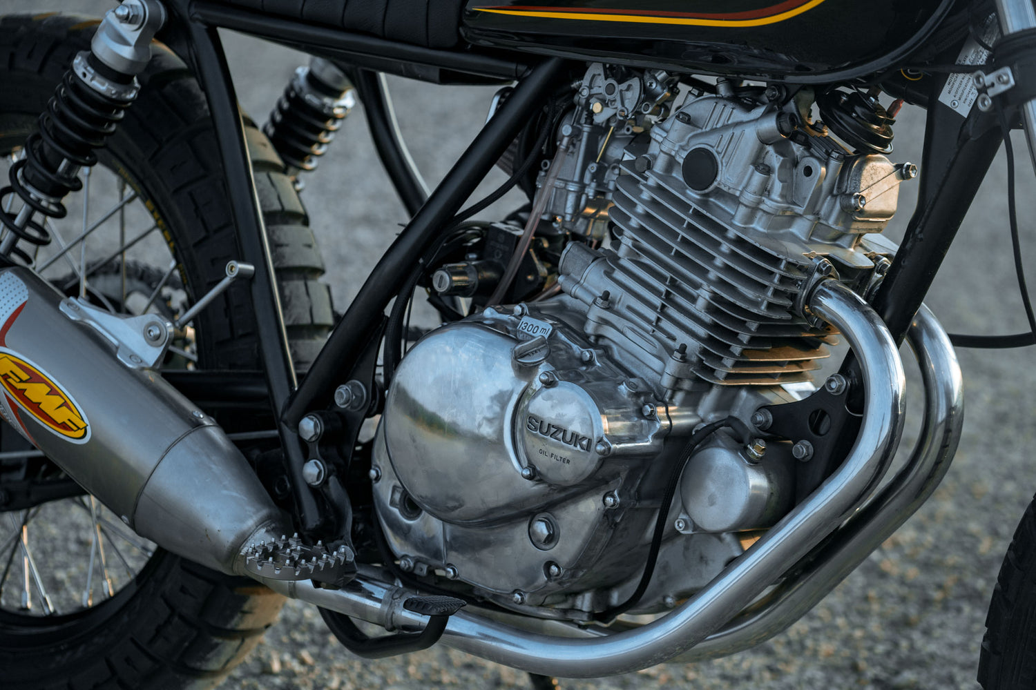 Suzuki GN250 Scrambler V3