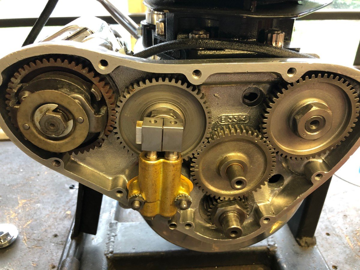 Step by Step motorcycle engine rebuild