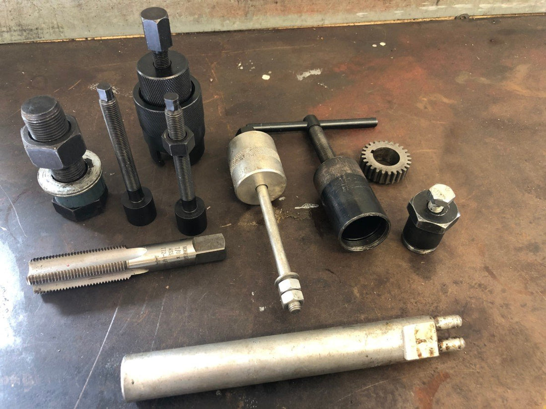 Step by Step motorcycle engine rebuild