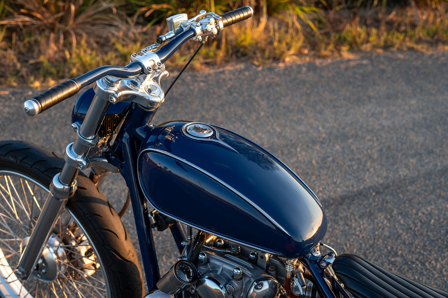 How to set up cafe racer bars