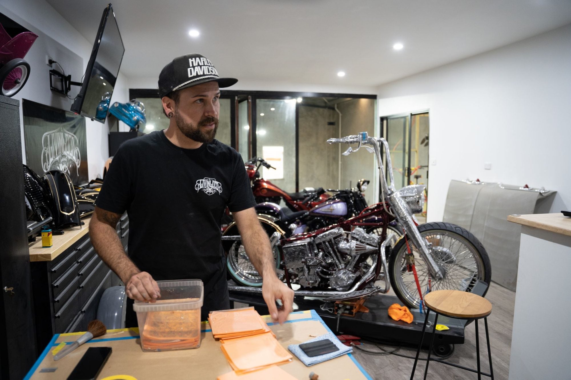 Shannons Dream Bike Build Episode 4: Getting Some Colour | Purpose ...