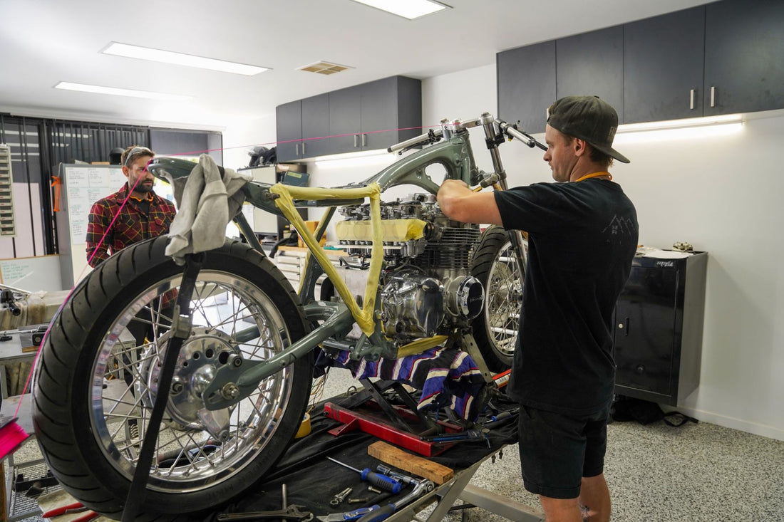 Shannons Dream Bike Build Episode 5: Final Assembly